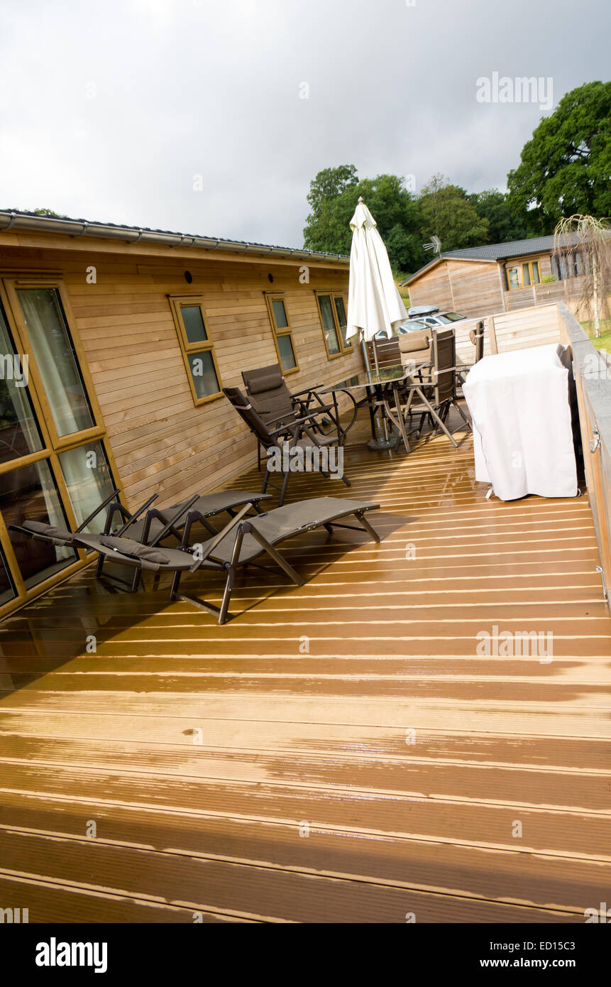 Modernes blockhaus -Fotos und -Bildmaterial in hoher Auflösung – Alamy