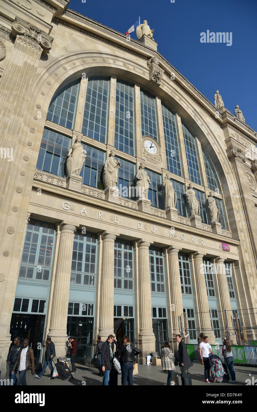 Gare du nord bahnhof in paris -Fotos und -Bildmaterial in hoher ...
