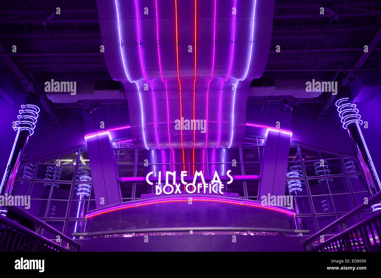 Abendkasse theater -Fotos und -Bildmaterial in hoher Auflösung – Alamy