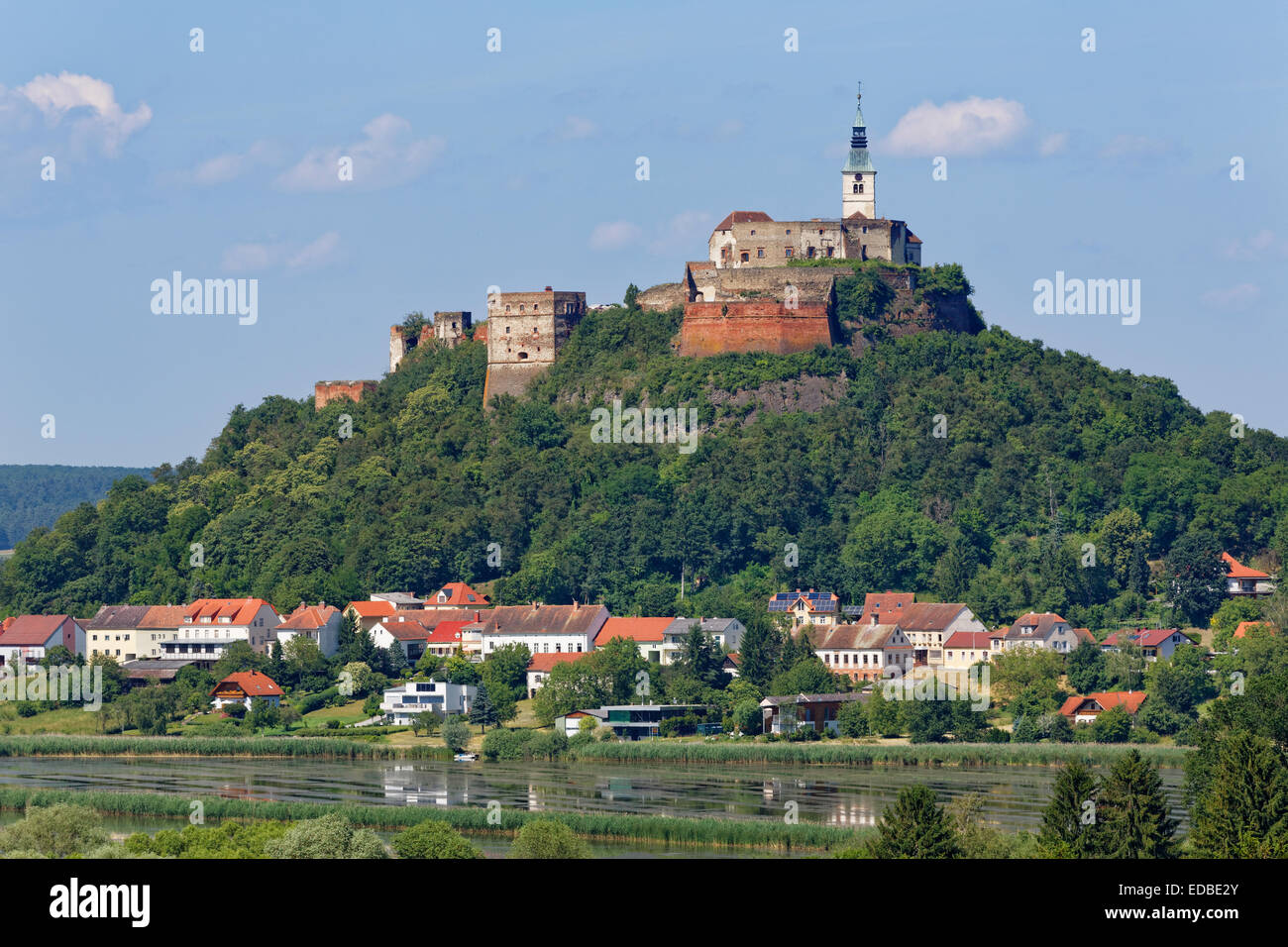 Burg gussing -Fotos und -Bildmaterial in hoher Auflösung – Alamy
