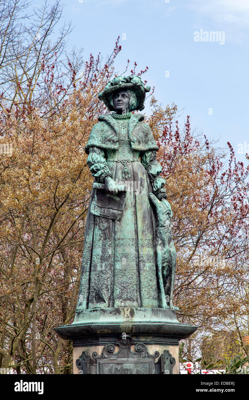 Fraulein maria statue -Fotos und -Bildmaterial in hoher Auflösung – Alamy