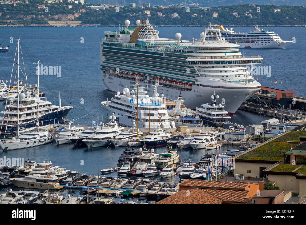 Kreuzfahrtschiff monaco -Fotos und -Bildmaterial in hoher Auflösung – Alamy