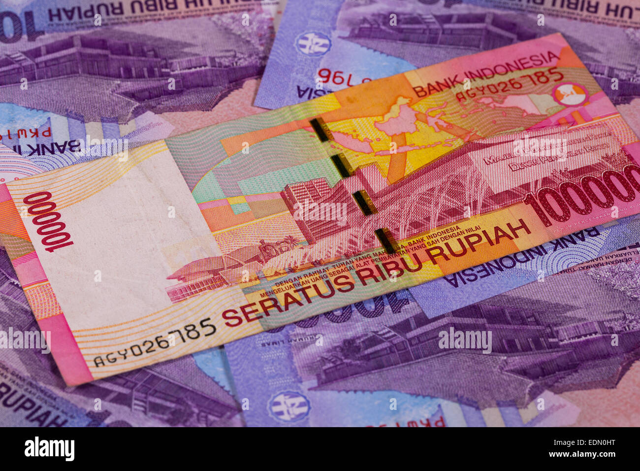 Geld aus indonesien -Fotos und -Bildmaterial in hoher Auflösung – Alamy