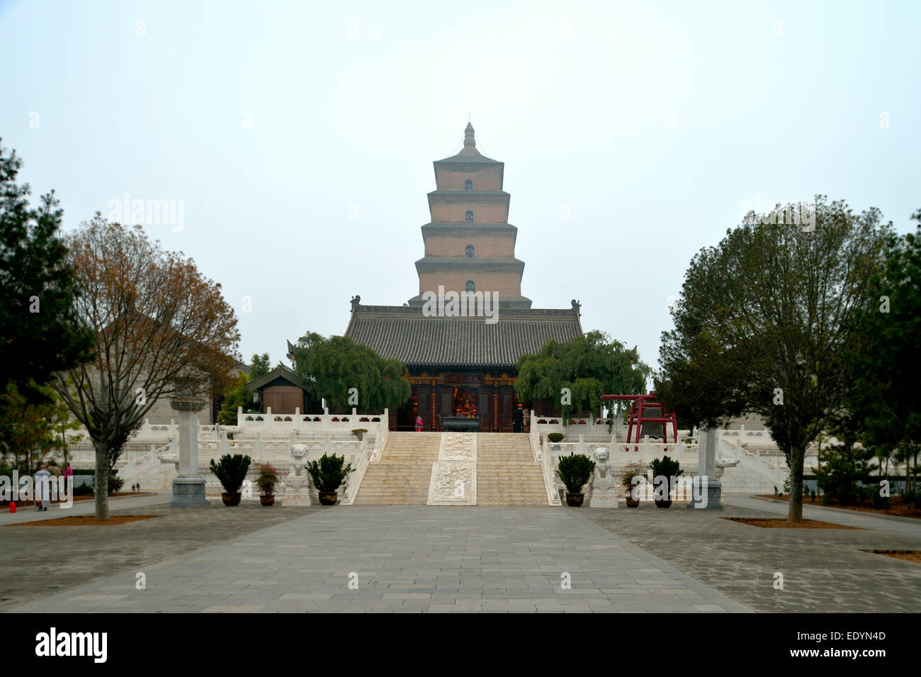 Buddhistische pagode -Fotos und -Bildmaterial in hoher Auflösung – Alamy