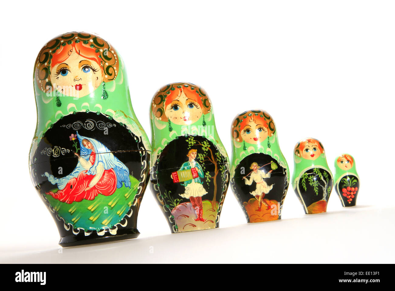 Matrjoschka doll -Fotos und -Bildmaterial in hoher Auflösung – Alamy