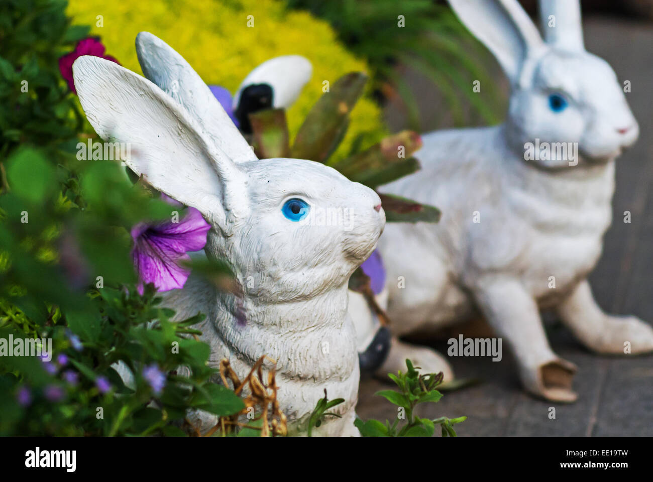 Ziergarten statue -Fotos und -Bildmaterial in hoher Auflösung – Alamy