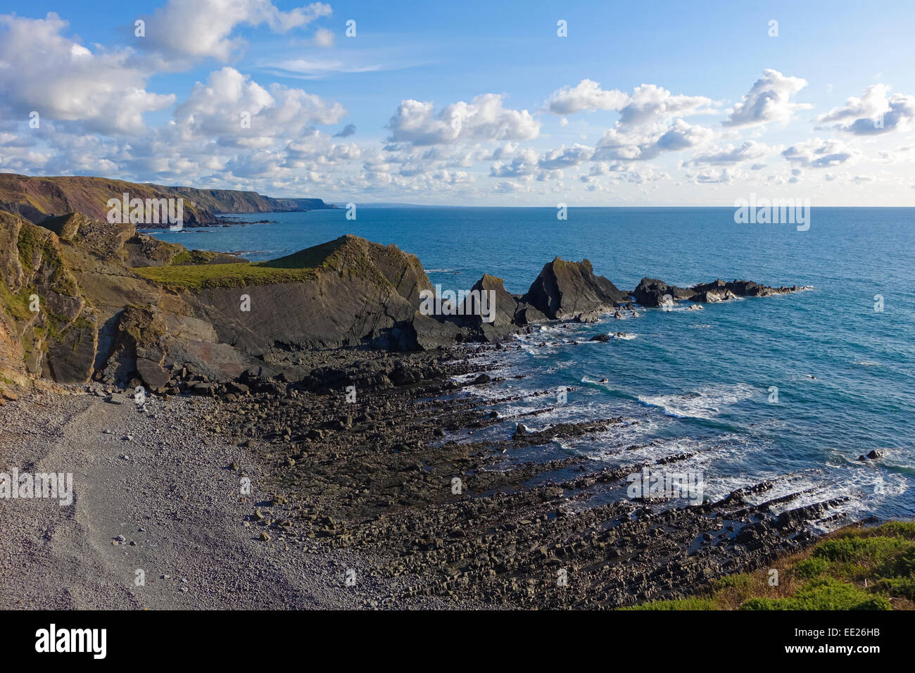 Hartland-Kai Devon England UK in die Sonne Stockfotografie - Alamy