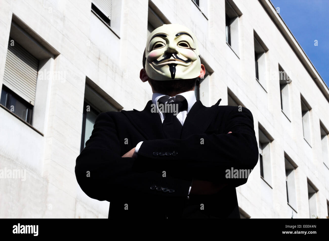 Geschnitzte maske auf dem kopf -Fotos und -Bildmaterial in hoher ...