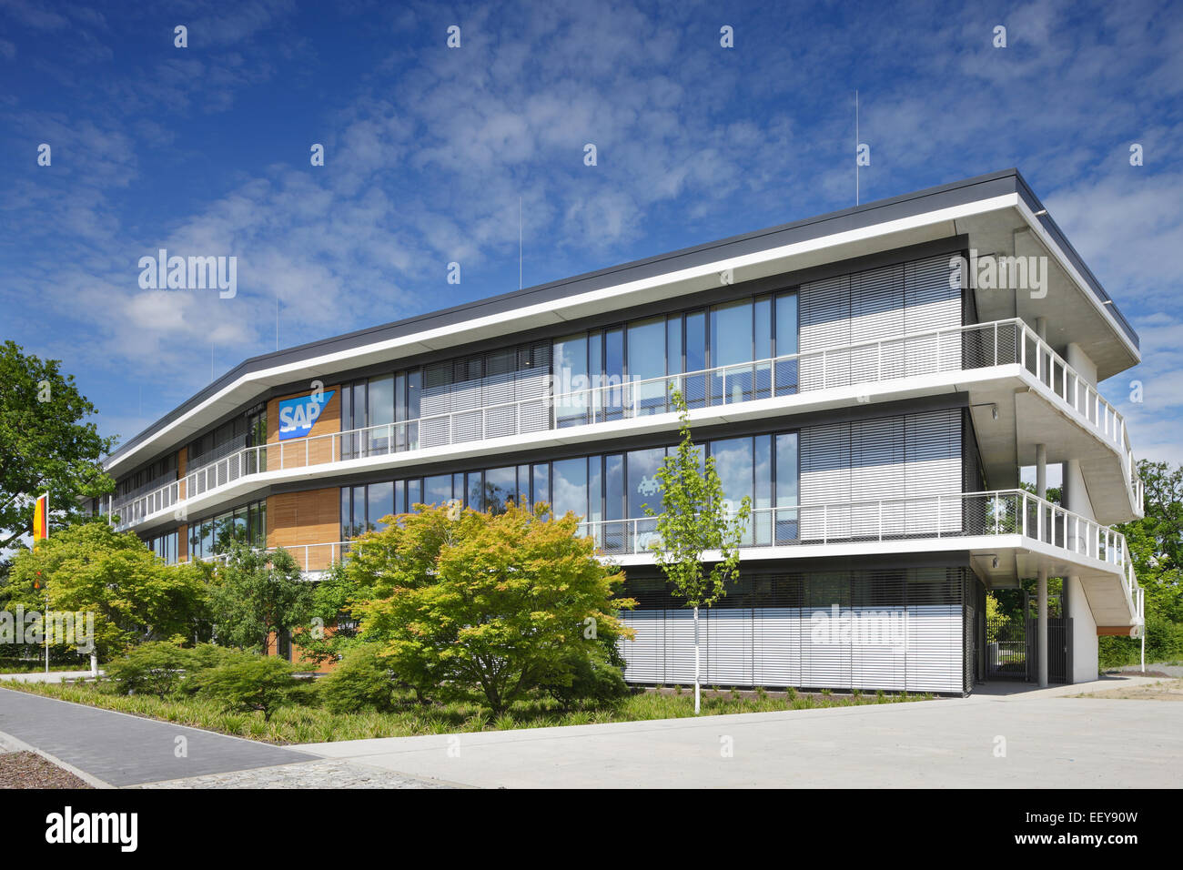 Sap gebäude deutschland -Fotos und -Bildmaterial in hoher Auflösung – Alamy