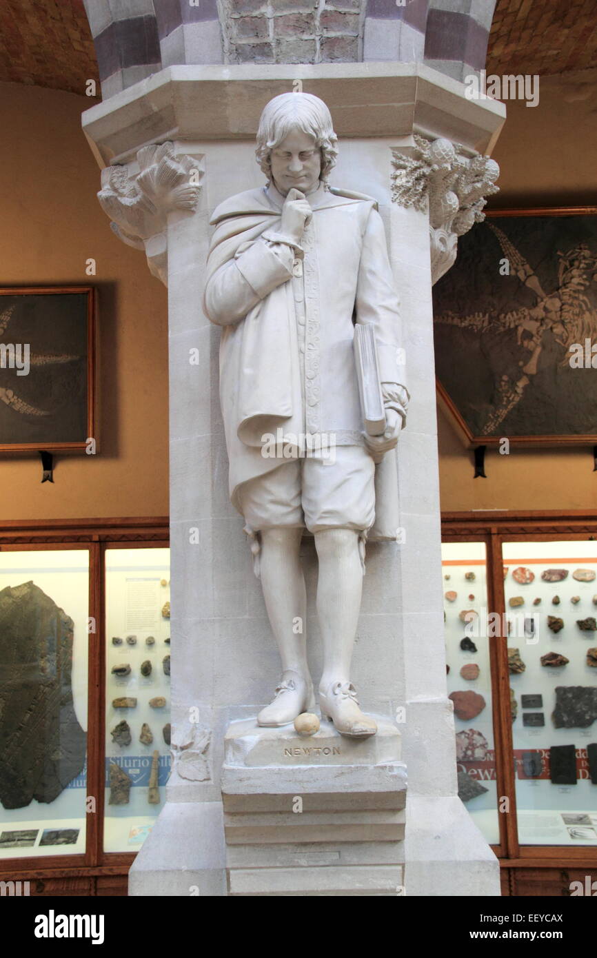Statue sir isaac newton -Fotos und -Bildmaterial in hoher Auflösung ...