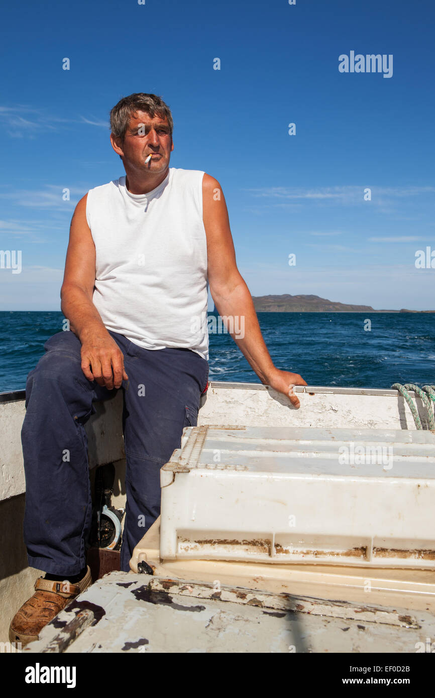 Fisch mit zigarette -Fotos und -Bildmaterial in hoher Auflösung – Alamy