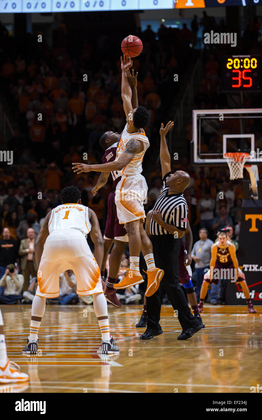 24. Januar 2015: Derek Reese #23 von Tennessee Volunteers Tipps den ...