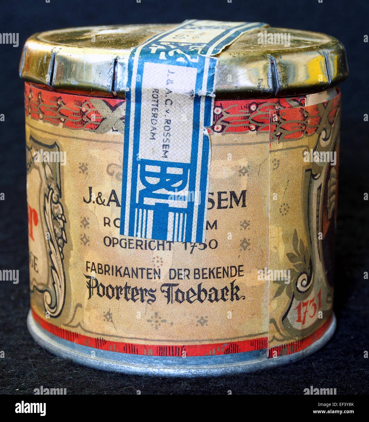Dieses Bild zeigt eine Packung Gründerin tabak von Rossems, einer ...