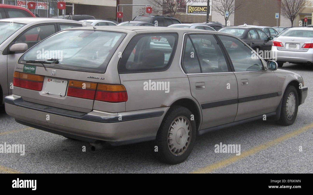Der Honda Accord EX-Wagen, der in den späten 1990er bis frühen 2000er ...