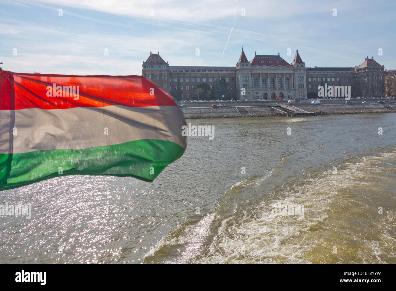 Rot weiß grüne flagge -Fotos und -Bildmaterial in hoher Auflösung – Alamy