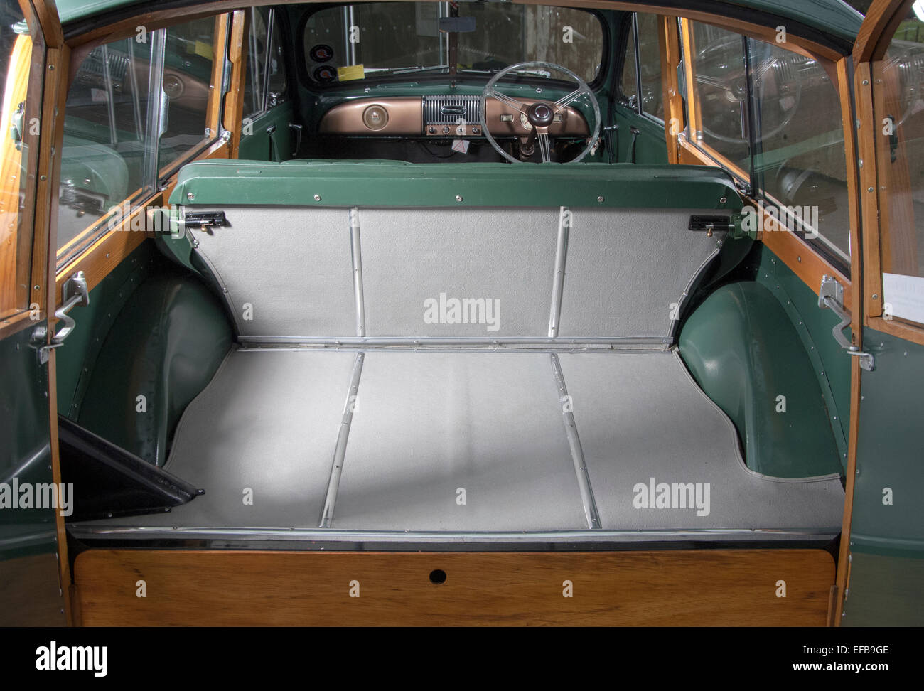 Morris Minor Reisenden britischen Oldtimer-Boot Innenraum ...
