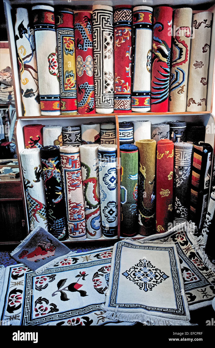 Nepalese souvenirs kathmandu nepal -Fotos und -Bildmaterial in hoher ...