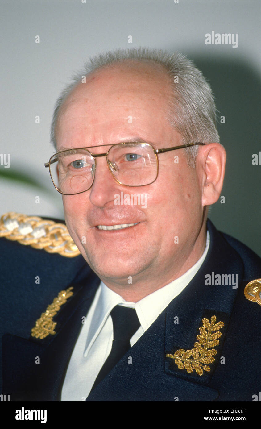 Admiral theodor hoffmann last east -Fotos und -Bildmaterial in hoher ...