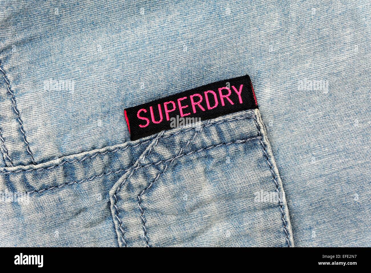 Clothing label -Fotos und -Bildmaterial in hoher Auflösung – Alamy