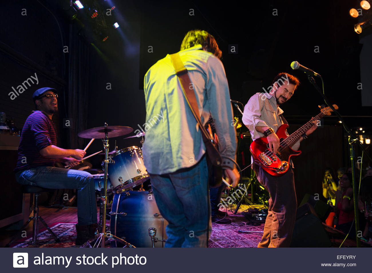 Rock Bühne Stockfotos & Rock Bühne Bilder - Alamy