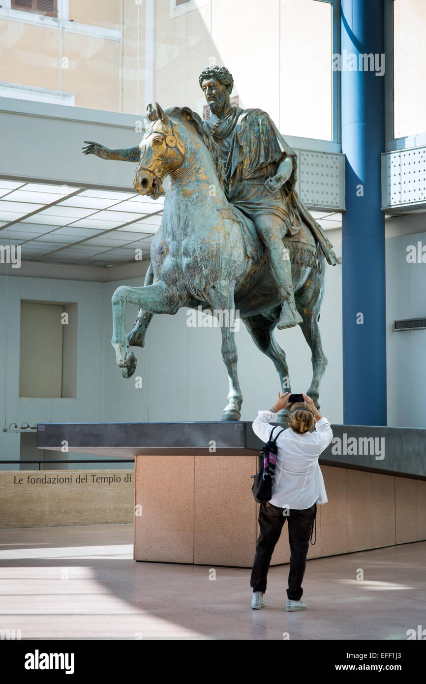 Die reiterstatue von marcus aurelius in rom -Fotos und -Bildmaterial in ...