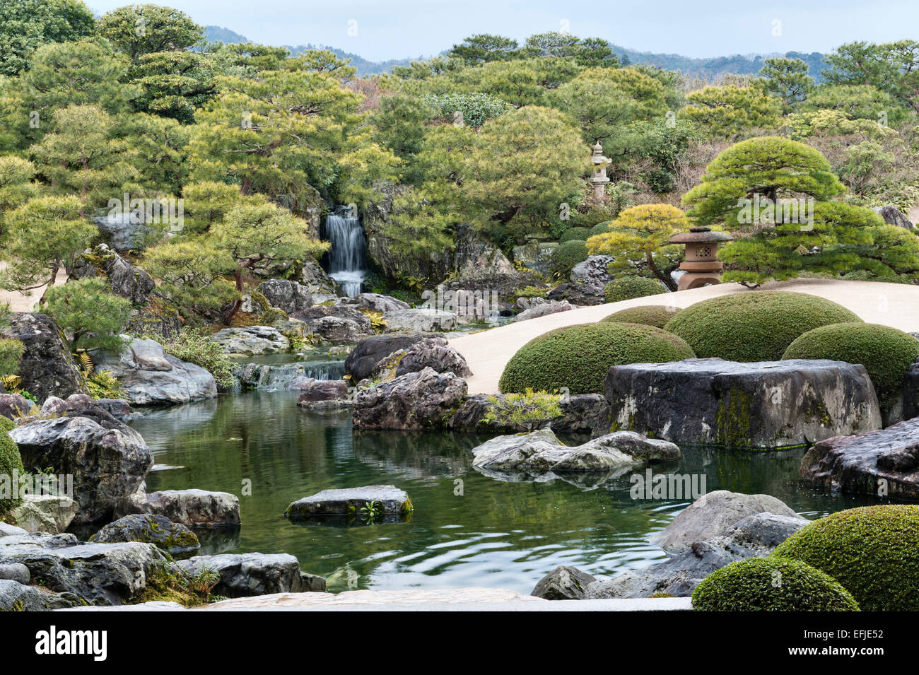Matsue, Japan. Die 20c Gärten von Adachi Museum of Art von Adachi Zenko ...