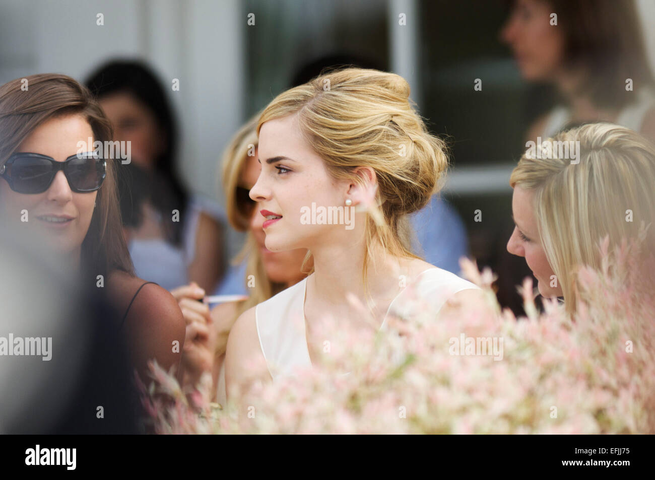 Emma Watson bei Cartier International Polo day Stockfotografie - Alamy