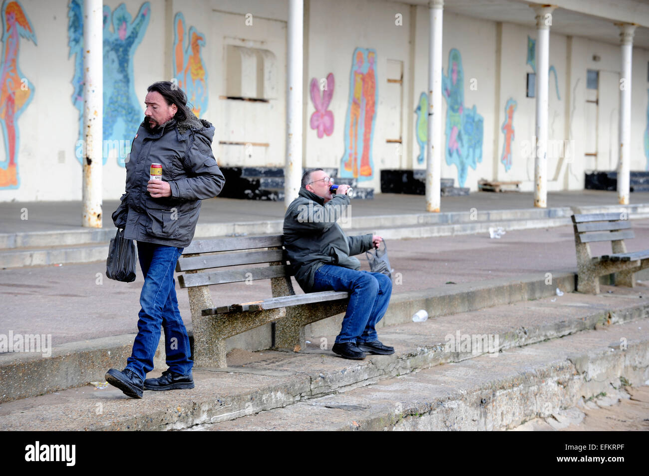 Tramp beer -Fotos und -Bildmaterial in hoher Auflösung – Alamy