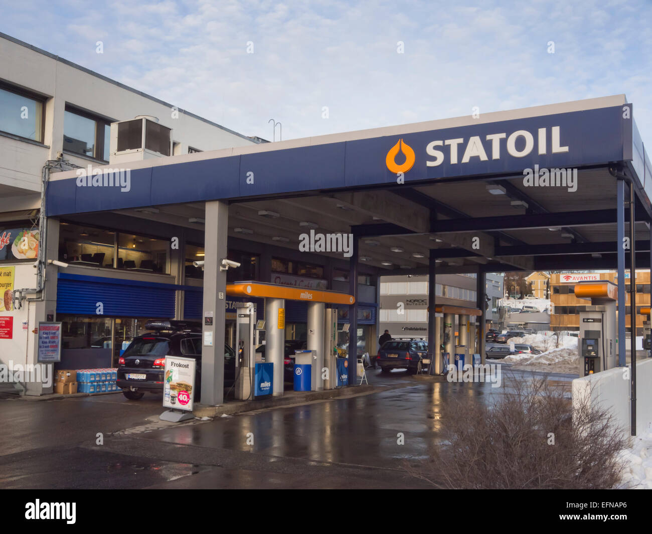 Statoil tankstelle -Fotos und -Bildmaterial in hoher Auflösung – Alamy