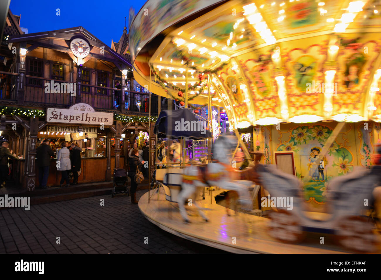 Cologne christmas market -Fotos und -Bildmaterial in hoher Auflösung ...