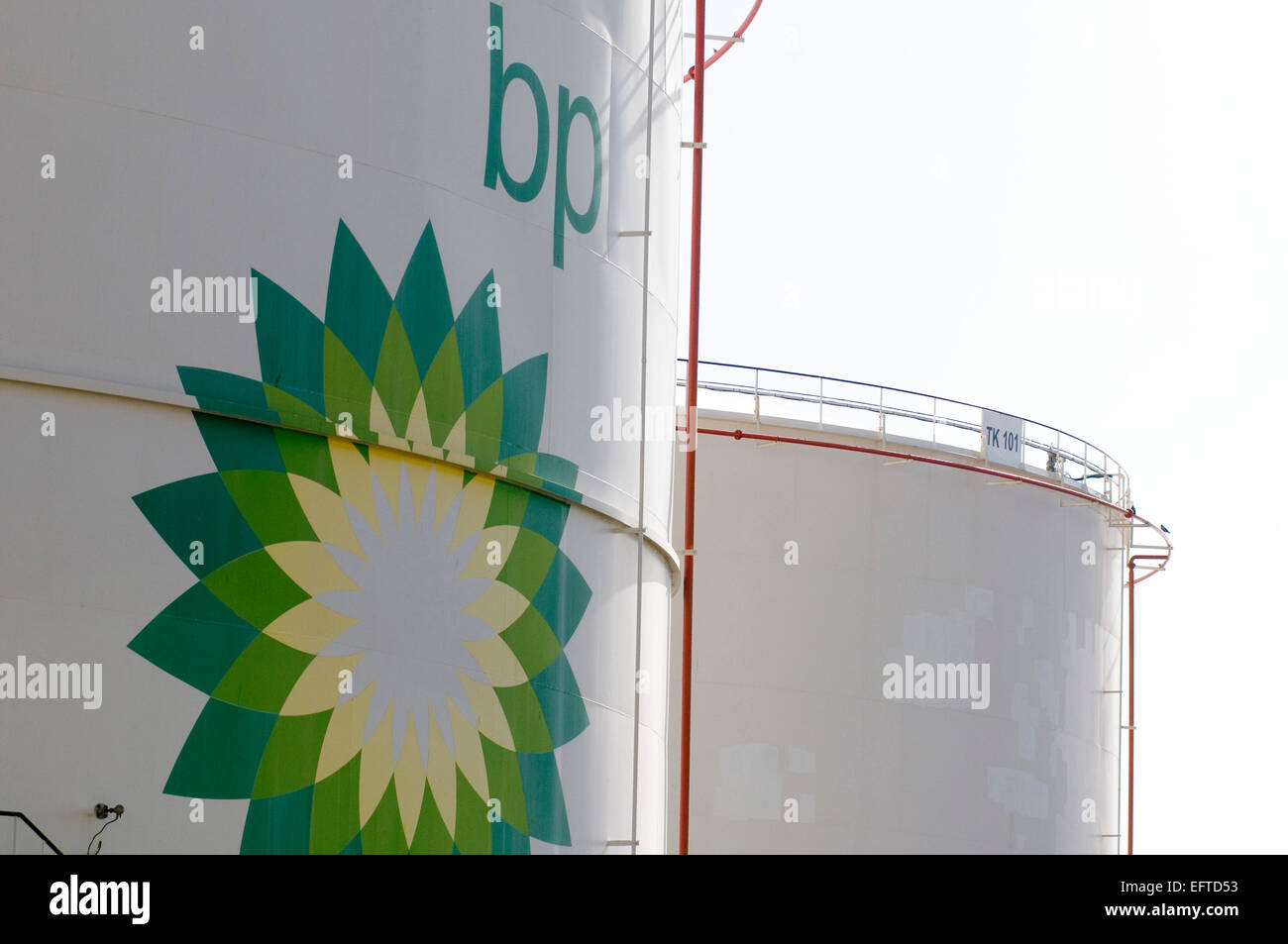 Bp storage tanks -Fotos und -Bildmaterial in hoher Auflösung – Alamy