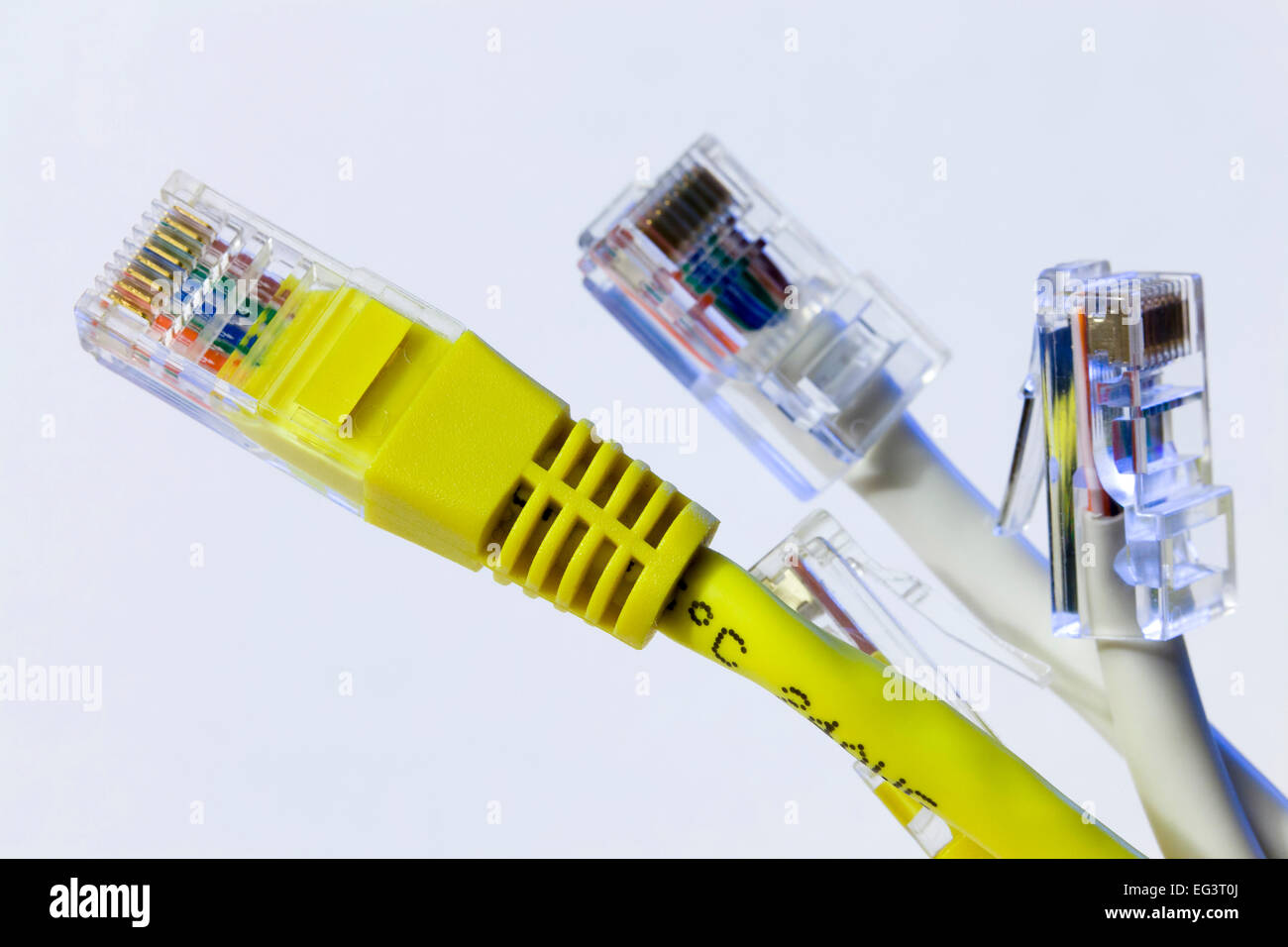 Ethernet cable -Fotos und -Bildmaterial in hoher Auflösung – Alamy