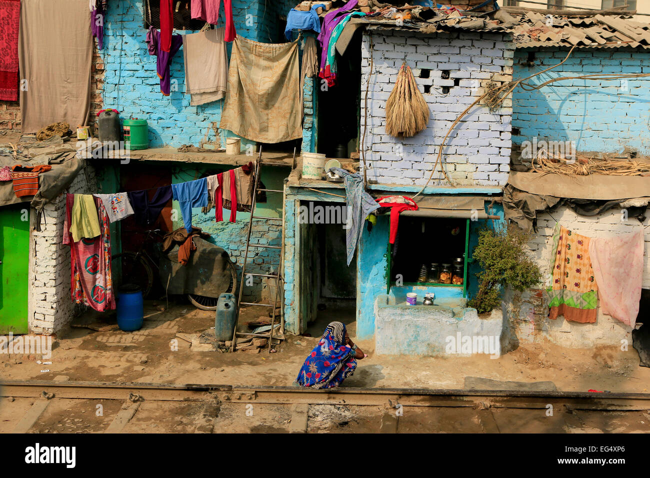 Kinder in slums von indien -Fotos und -Bildmaterial in hoher Auflösung ...