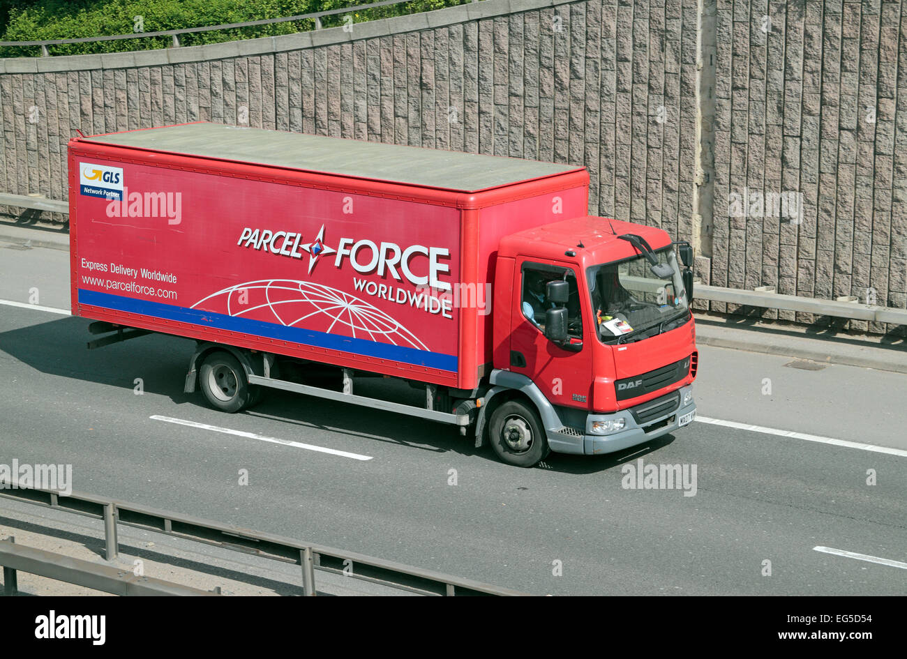 Parcelforce Worldwide Logo Stockfotos und -bilder Kaufen - Alamy
