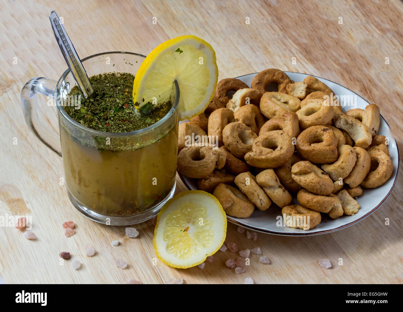 Bead roll -Fotos und -Bildmaterial in hoher Auflösung – Alamy