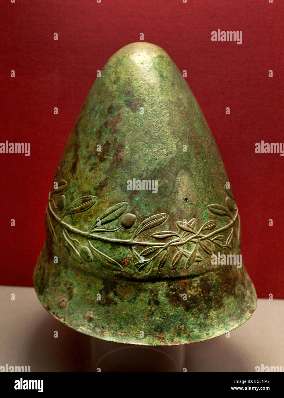 Pilos helm -Fotos und -Bildmaterial in hoher Auflösung – Alamy