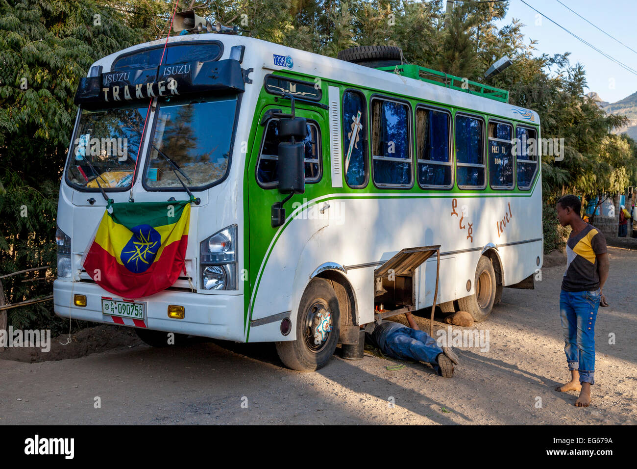 Broken buses -Fotos und -Bildmaterial in hoher Auflösung – Alamy