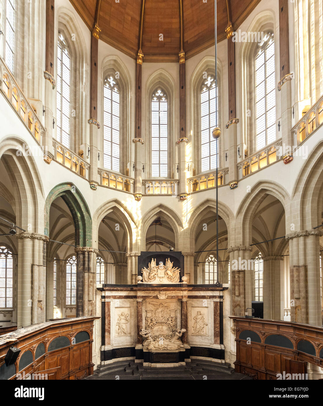 Grab des niederländischen Admiral Michiel de Ruyter. Amsterdam De ...