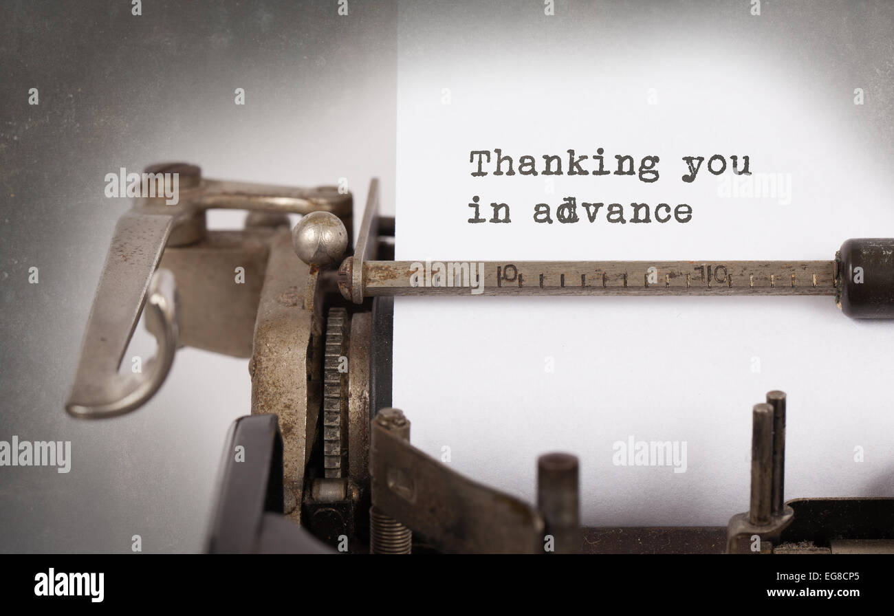 Vintage Inschrift gemacht mit der alten Schreibmaschine, ich danke ...