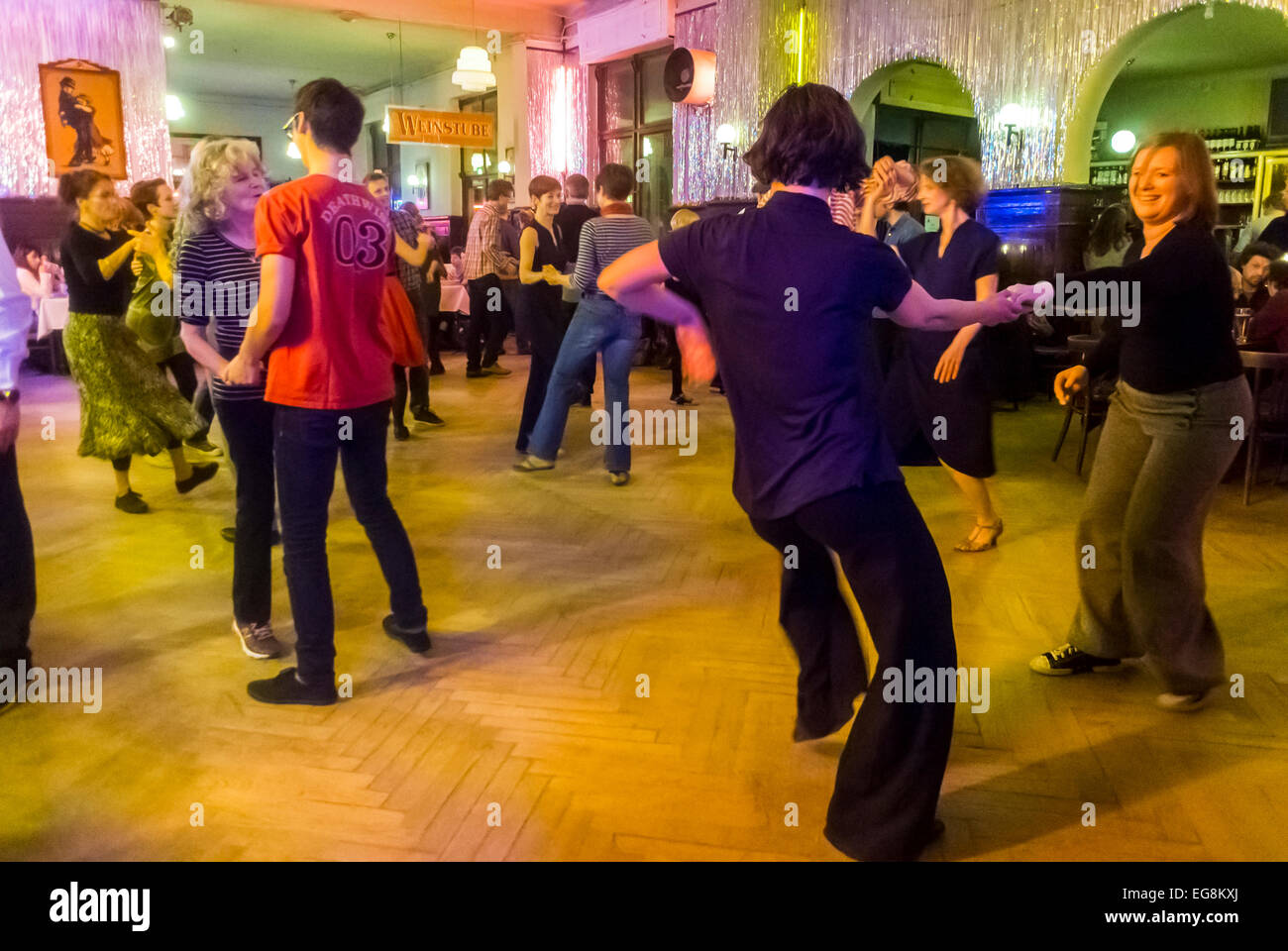 Berliner tanzsaal -Fotos und -Bildmaterial in hoher Auflösung – Alamy