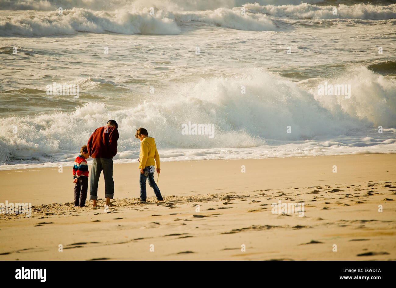 Enkel enkel -Fotos und -Bildmaterial in hoher Auflösung – Alamy