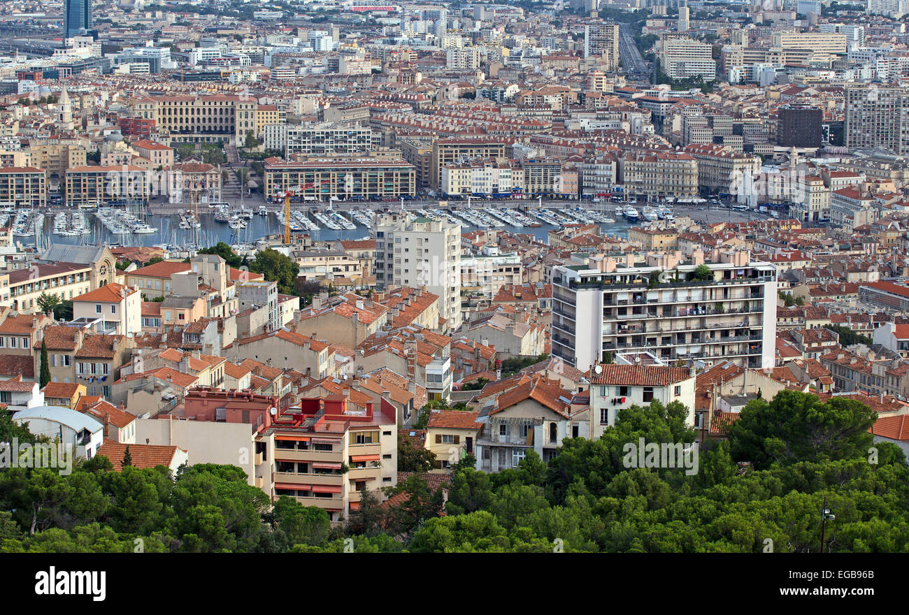Luftbild marseille -Fotos und -Bildmaterial in hoher Auflösung – Alamy