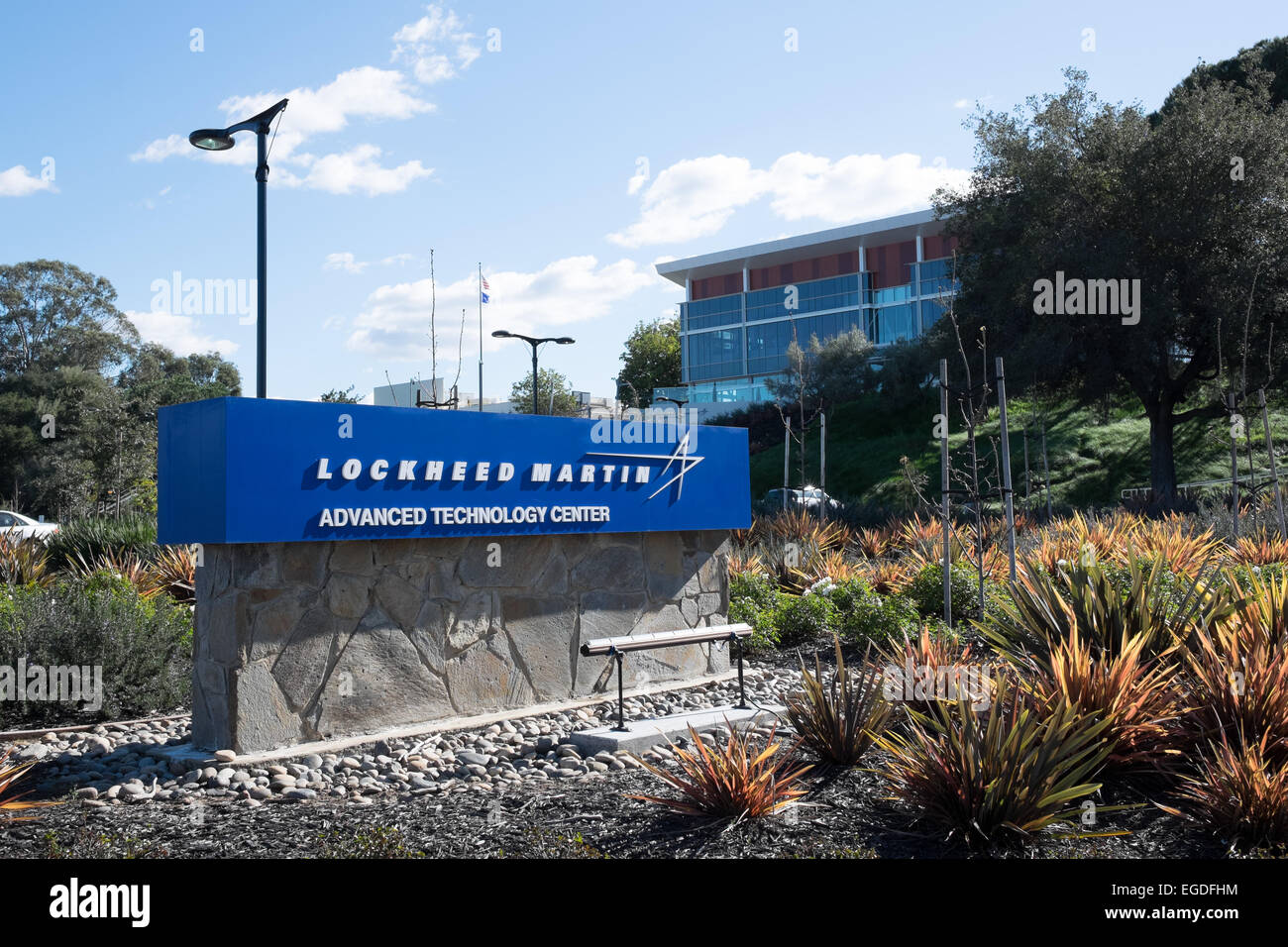 Lockheed Martin mit Sitz in Silicon Valley. Palo Alto CA. Advanced ...