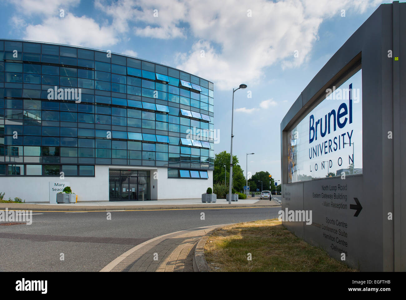 Eingang an der Brunel University Stockfotografie - Alamy