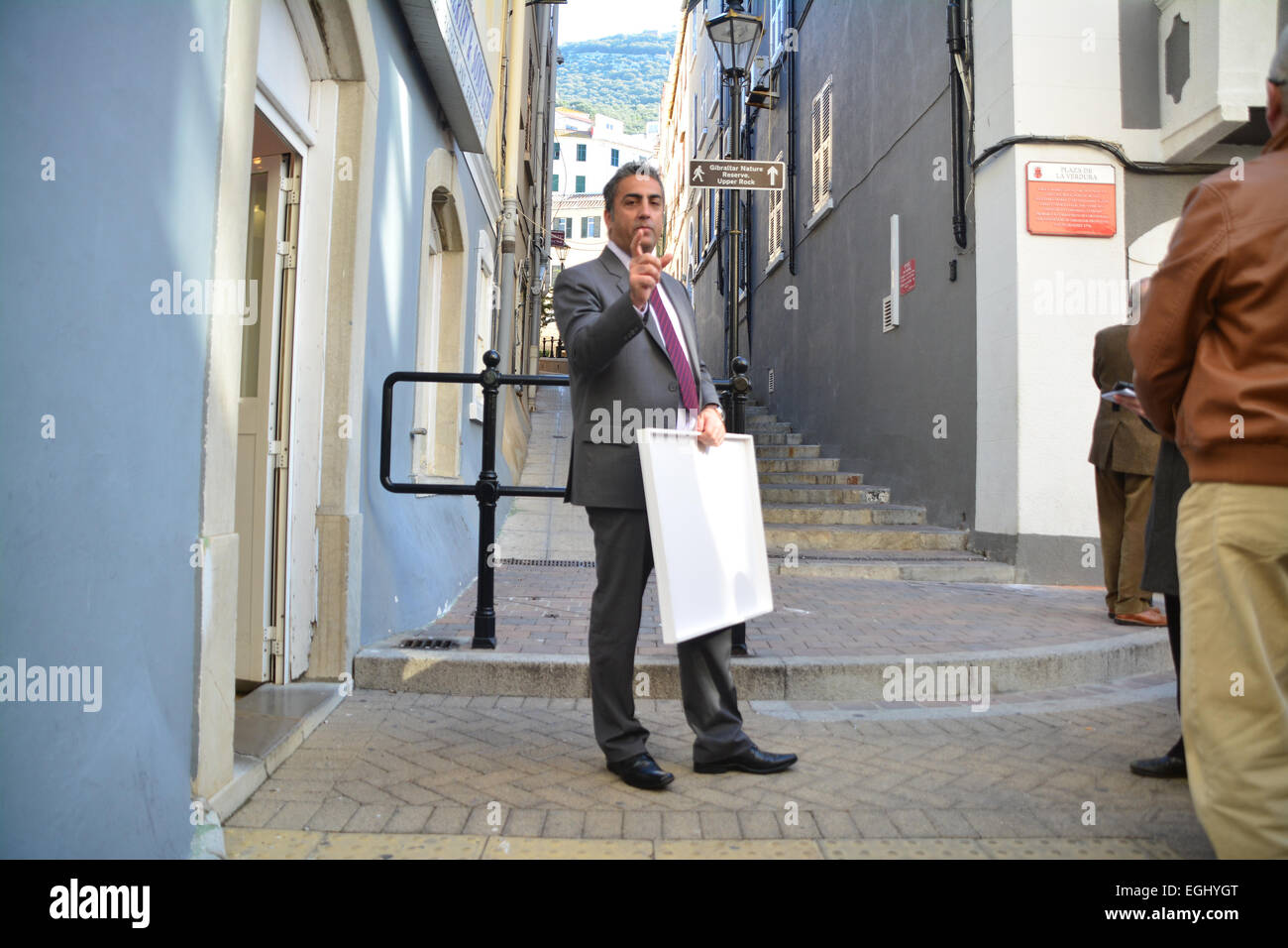 Gibraltar. 25. Februar 2015. Gibraltar Verkehrsminister Paul Balban hat ...