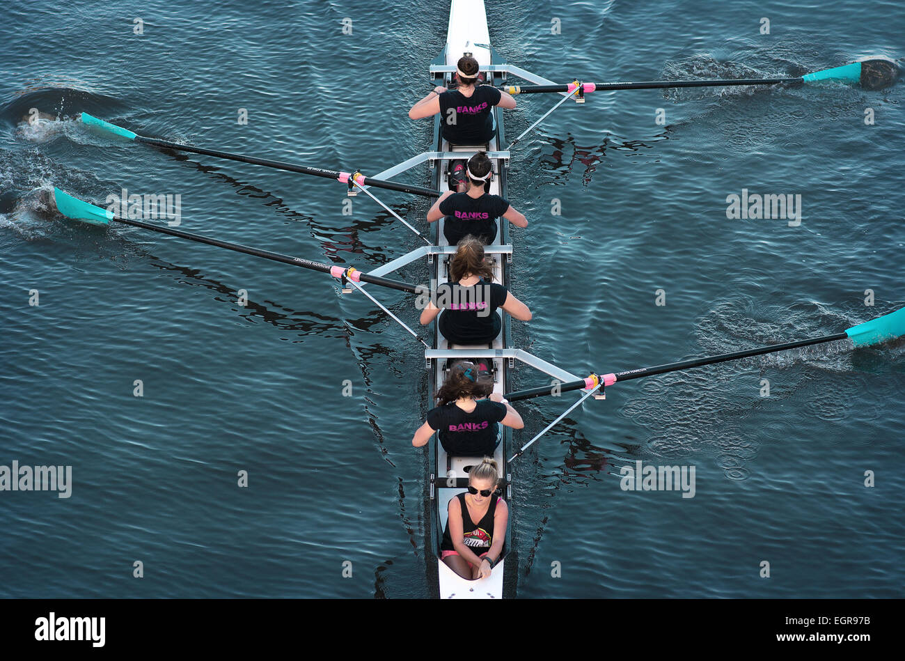 Ruderinnen mannschaft -Fotos und -Bildmaterial in hoher Auflösung – Alamy