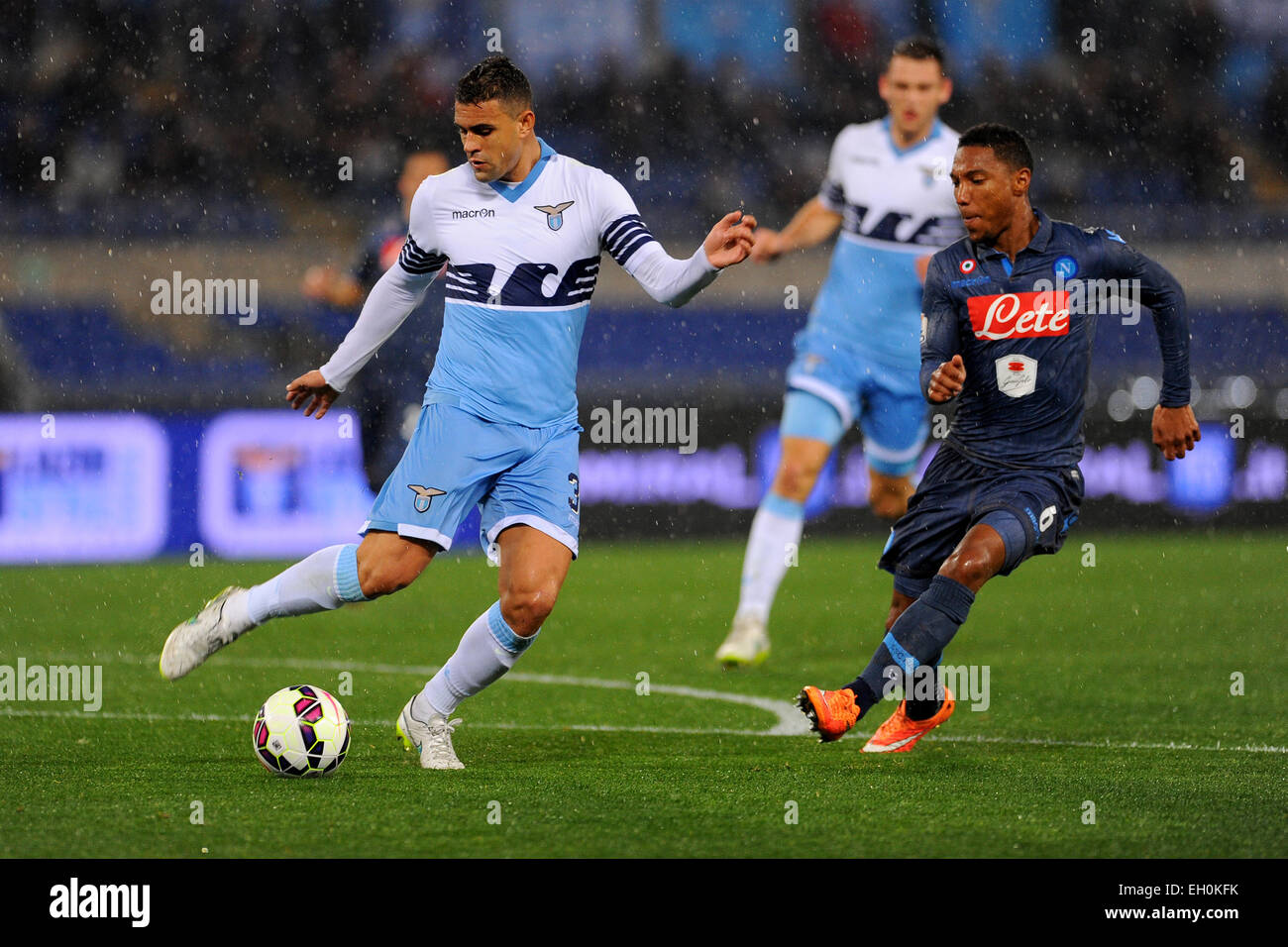 Jonathan de guzman coppa italia -Fotos und -Bildmaterial in hoher Auflösung – Alamy