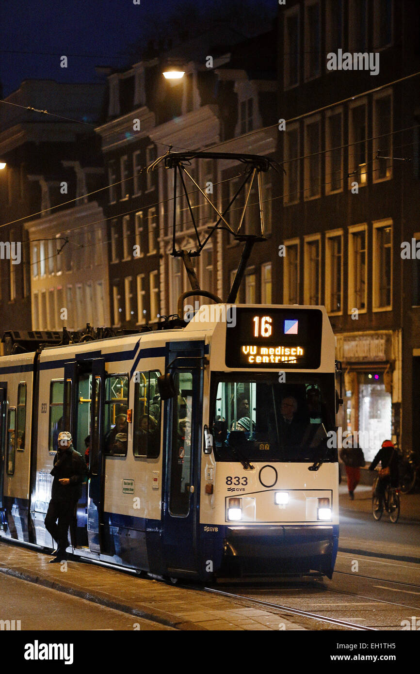 Tram amsterdam holland transport -Fotos und -Bildmaterial in hoher ...