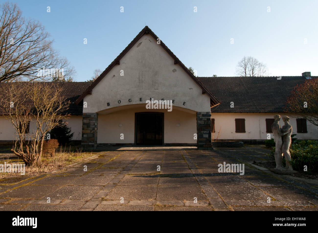 Ehemalige Villa von Joseph Goebbels am See Bogensee, Brandenburg ...