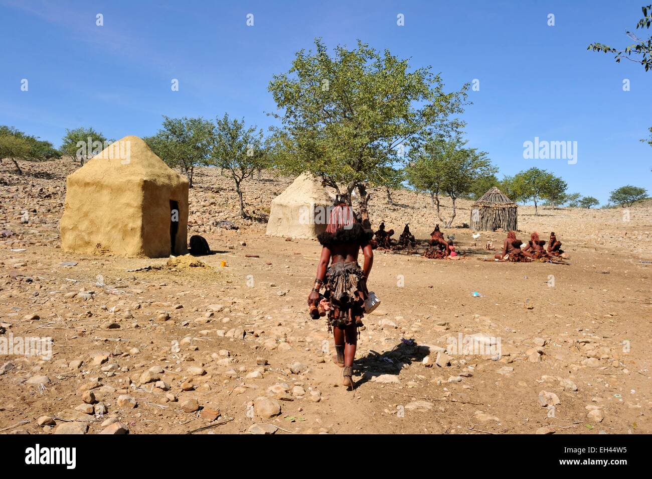 Namibie, Kaokoland Ou Kaokoveld, Himba Dorf, Ethnie Bantoue/Namibia ...